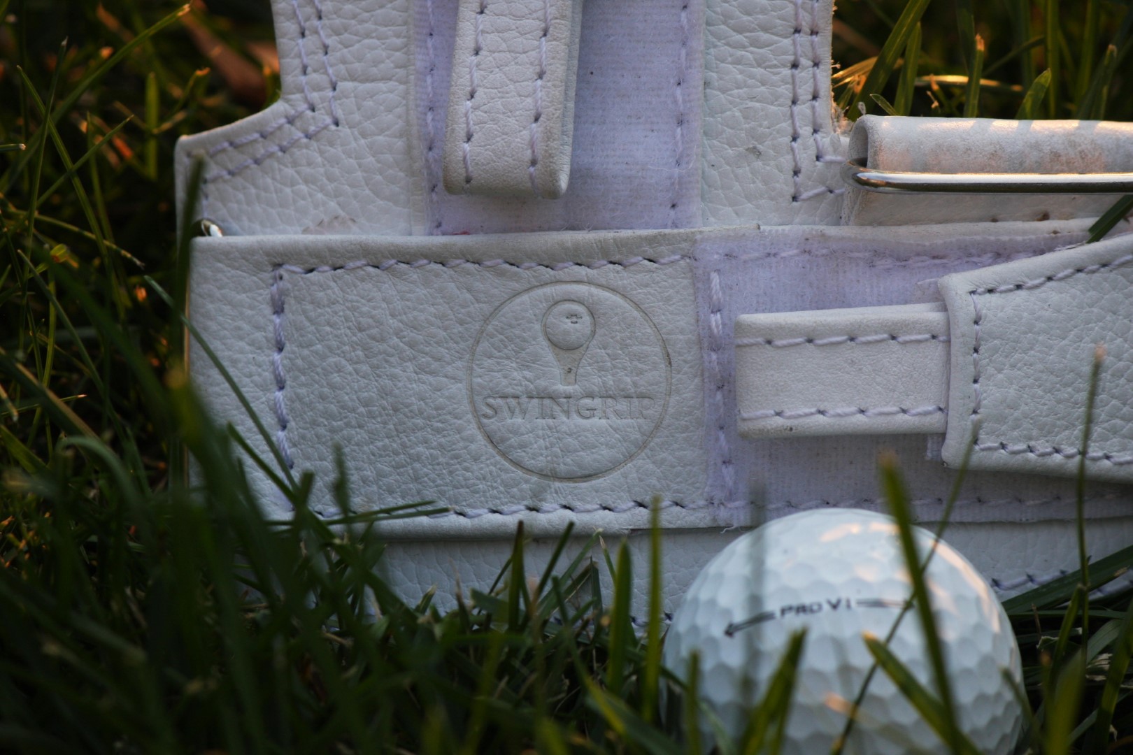 SWINGRIP Adaptive Golf Glove | SWINGRIP